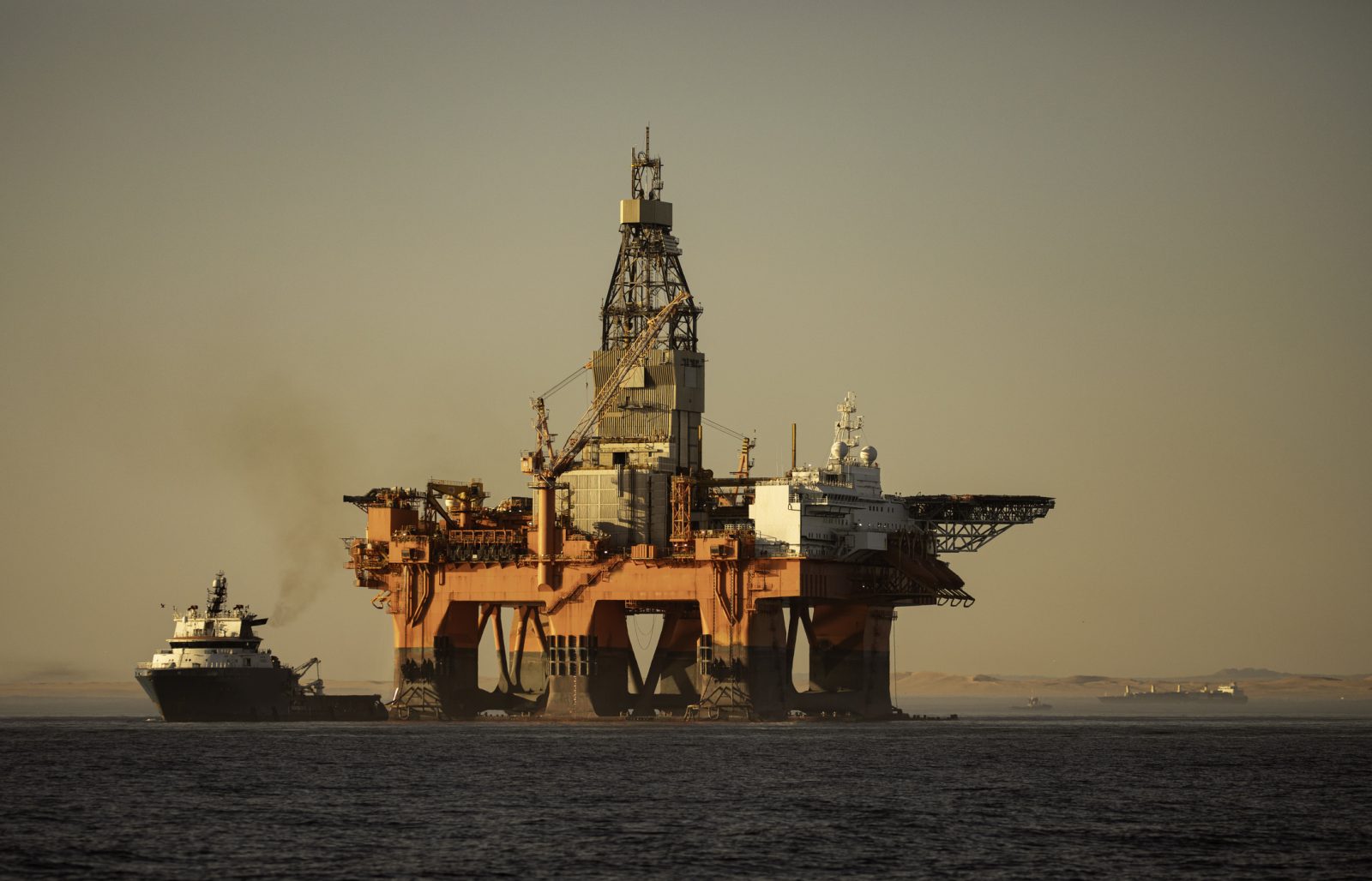 Como funciona uma plataforma de petróleo? - ALTAVE